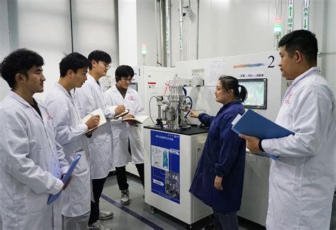 平台动态 山东大学新一代半导体材料研究院