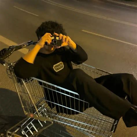 쇼핑 카트에 들어간 민규 팬플러스 커뮤니티