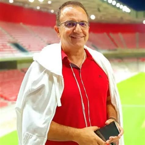 Ardit Gjebrea Këngë