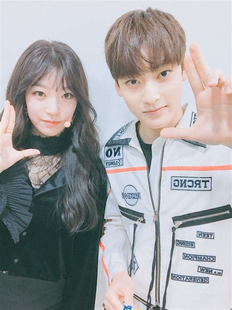 58 Best Twitter Sonamoo Sumin Images On Pholder 3월3일 되자마자 생일 축하해 주셔서 감사해요🙏🏻저 이따가 오후4시~5시 사이에