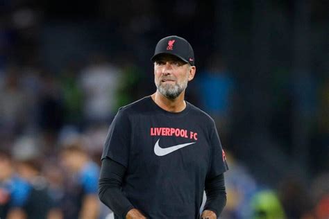 Jürgen Klopp del Liverpool confirmó necesitar más fichajes este verano