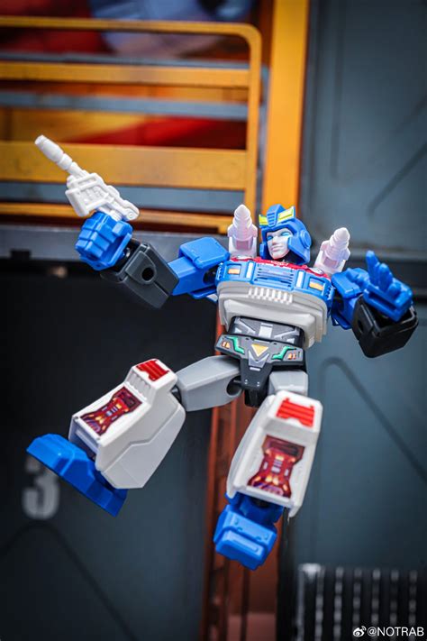 Blokees Transformers Galaxy Version Wave 4 In Hand Images