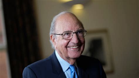 Peacemaker George Mitchell Makes Poignant Belfast Return Kget 17 News