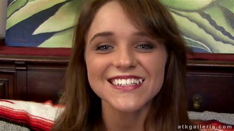 Hellga Apple Model Profile Indexxx Com