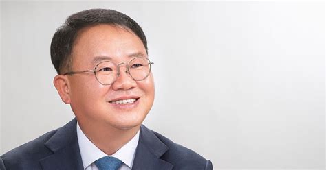 최치현 전 청와대 행정관 내달 4일 출판기념회