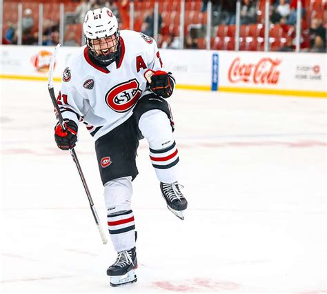 Mens College Hockey Preview St Cloud State Huskies Lets Play Hockey