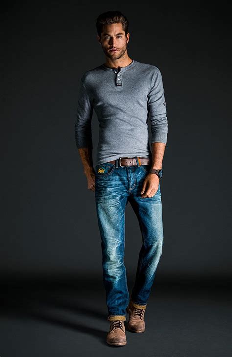 Die Besten 25 Herren Jeans Ideen Auf Pinterest Herren Jeans Outfit Männer Jeans Und Männer