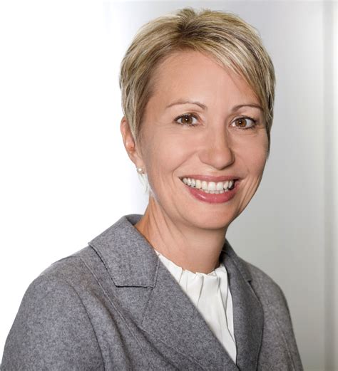 «footprint Bewegter Frauen Mit Andrea Rytz Ceo Schulthess Klinik