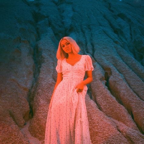 Sarah Cothran Iheart