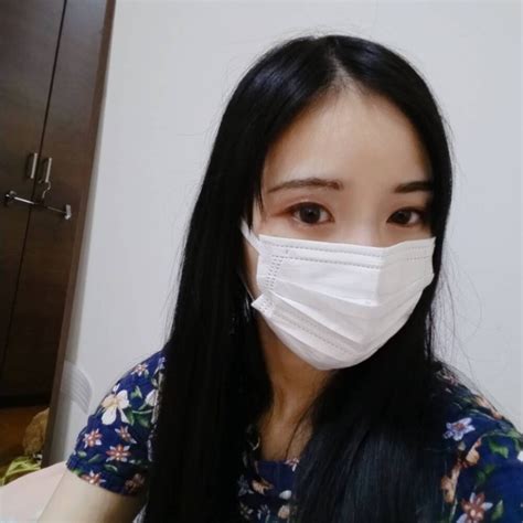 Rinnのウェブカメラショー Tklivechat