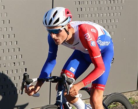 Finlay Pickering Wikipedia