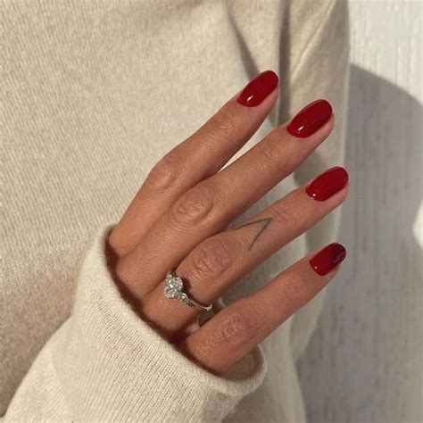 Свадебный маникюр для невесты в 2024 советы тренды и идеи