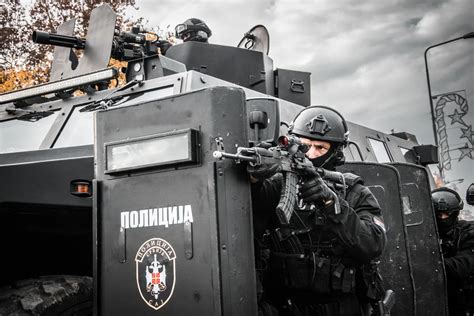 Kako Je Saj Postala „američka Jedinica A Njen Bivši Komandant Spasoje