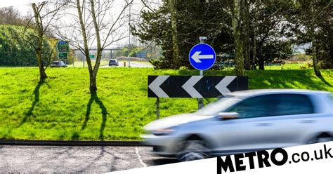 New Highway Code To Give Priority To Cyclists And Pedestrians Metro News