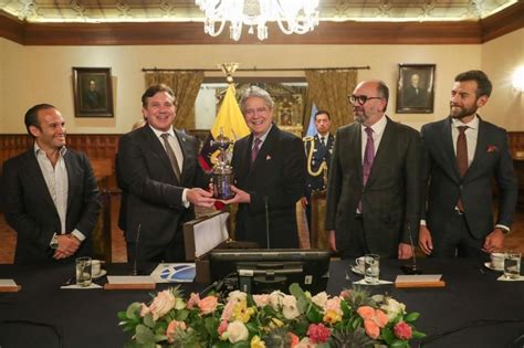Gobierno Nacional Y Confederación Sudamericana De Fútbol Sellan