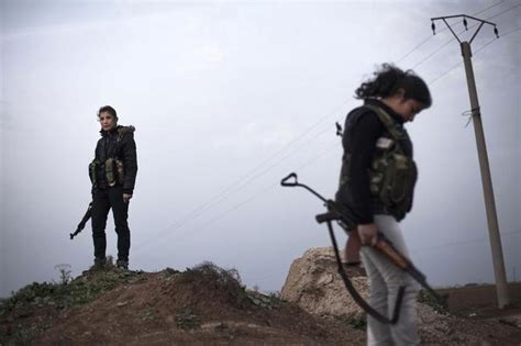 Pics Kurdish Female Fighting Isis