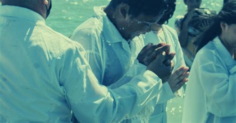 26 frases bíblicas para un bautismo cristiano Biblia