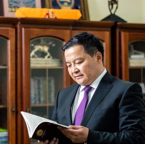 БАТМӨНХ ДАЯН ХААНЫГ АЛДАРШУУЛАХ НИЙГЭМЛЭГ