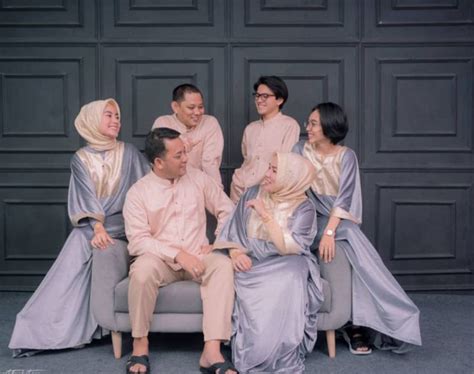 Pin Von Khoeruman Meazza Auf Foto Keluarga
