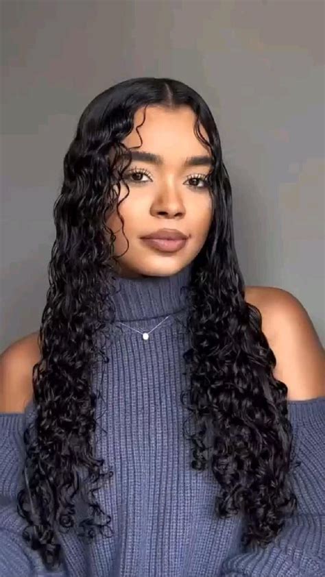Aprenda A Cuidar Dos Seus Cachos Penteado Simples Cabelo Solto