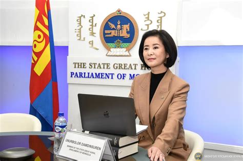 Ази Номхон далайн орнуудын парламентын чуулган хоёр дахь өдрөө үргэлжилж Улсын Их Хурлын гишүүн