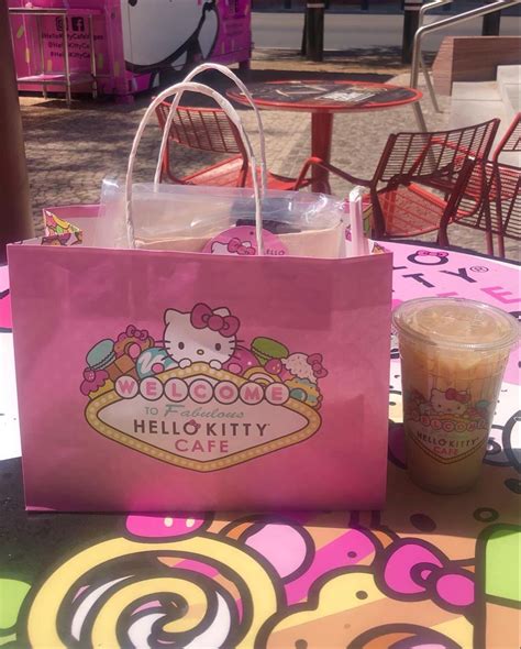 Kitty Cafe Coffee Date Las Vegas Chloe Hello Kitty Photos Quick