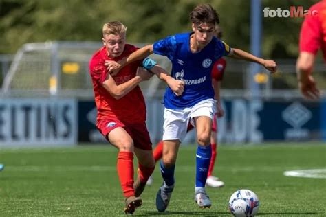 Transfer Haberlerİ Fenerbahçe Ve Galatasarayın Mertcan Ayhan Yarışı Son Dakika Fenerbahçe