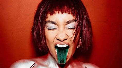 Leigh Anne Announces Debut Album Alongside Tour Attitude