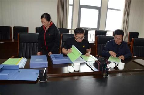 市教研室党支部组织召开2018年第二季度党风廉政建设两个责任落实情况汇报会 鄂尔多斯教育在线