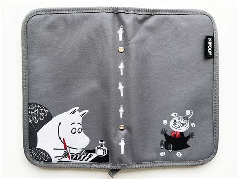 Yahooオークション ムーミン Moomin マルチポーチ ペンケース（メリ