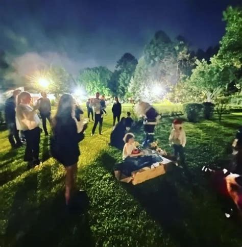 Cómo Son Las Fotos Del Espectacular Parque De Verónica Lozano En Su