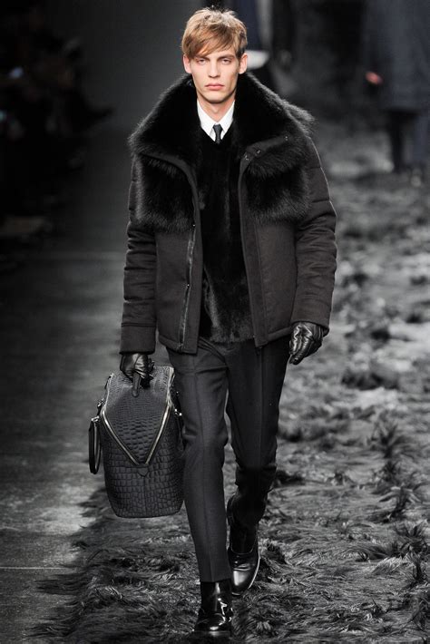 Fendi Fall 2014 Menswear Fashion Show | Mens winter fashion, Menswear ...