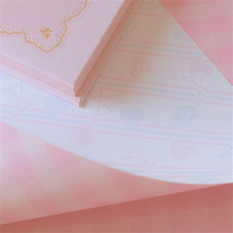 드리미라이츠 선물 포장지 양말 키링 책 쿠키 체크 핑크 랩핑페이퍼