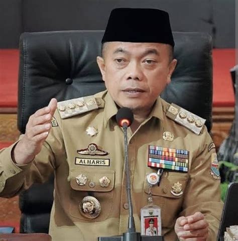Selesai Dilantik Jadi KASAD Jenderal Maruli Simanjuntak M Sc