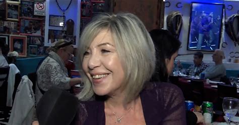 Después De Una Larga Ausencia En Los Medios Anabela Ascar Reapareció Y