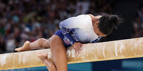 También Biles se cae Maxima Deportes