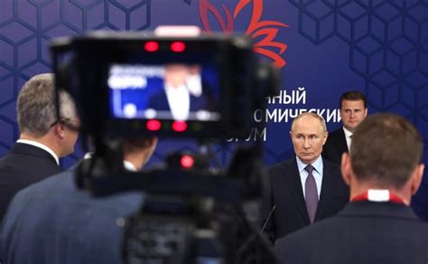 На ВЭФ Путин послал сигнал Грефу и Набиуллиной «Тему нужно обговорить