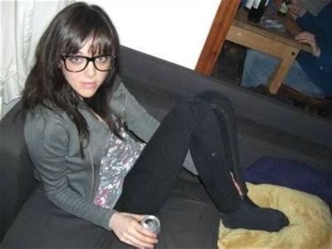 Sexy Girls In Glasses 25 Pics