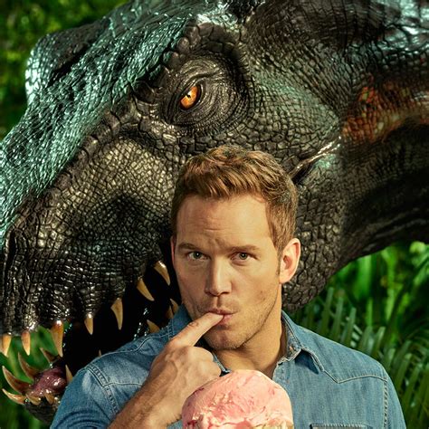 2048x2048 Chris Pratt With Indoraptor In Jurassic World Fallen Kingdom
