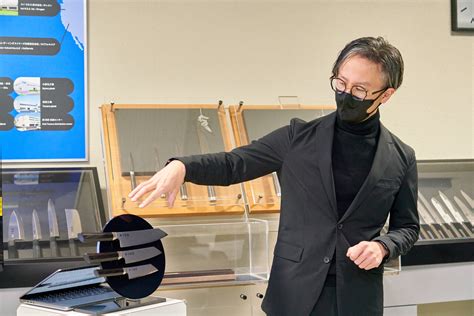 日本刀の造形美と機能美を宿した 最高峰の包丁“関孫六 要”の実力｜seki Magoroku Kaname Web Magazine