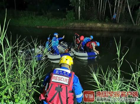 痛心！1人失足7人施救均溺亡同伴落水怎么办？一定要告诉孩子！澎湃号·政务澎湃新闻 The Paper