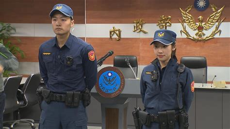 警察制服大改款 網路票選藏青色勝出 好房網news