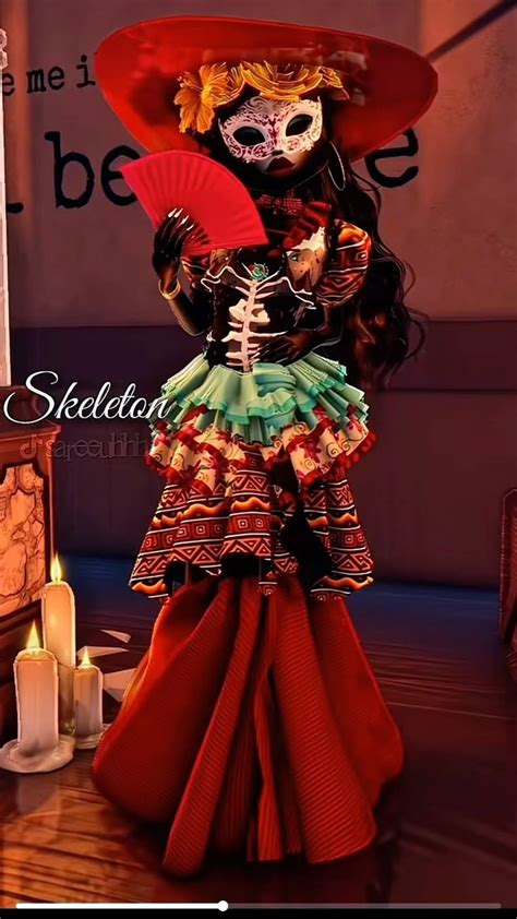 Dress To Impress Jester Outfit Idea Dress To Impress Jester Outfit