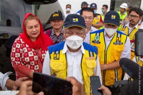 Tinjau Penanganan Banjir Semarang Menteri Basuki Instruksikan Tambah