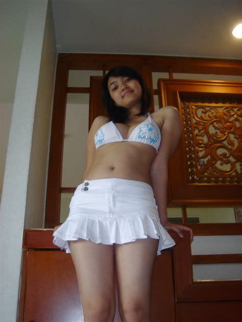 Indonesian Girl Putri Aka Cika Porn Pictures Xxx Photos Sex Images