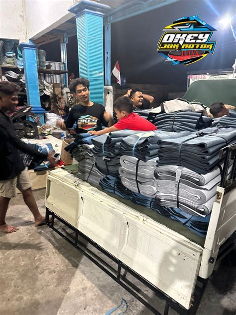 Ini Empuknya Cuan Bisnis Service Jok Motor Agen Jok Sepeda Motor
