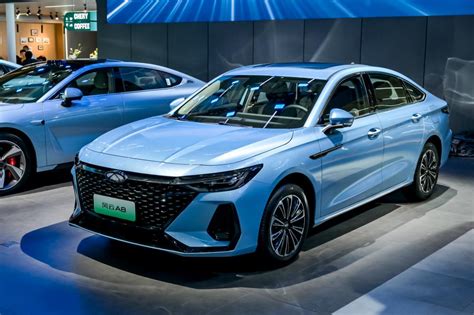 廣州車展丨電動化攻勢加速：奇瑞四大品牌、16款新能源車型亮相 新浪香港