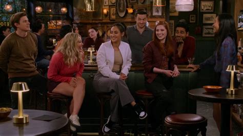 Himyf Fans Got A Kick Out Of S2s Welcome Protocol And Hope To See It Again