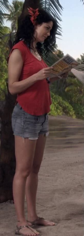 Joanne Kellys Feet