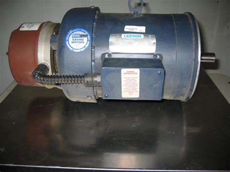 Leeson Motor C182t17fc18b Cat 131211 00 208 230v Phase 3 1740 Rpm 3 Hp